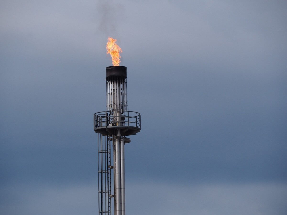 Is Natural Gas a Renewable Energy? Unlock The Complexities